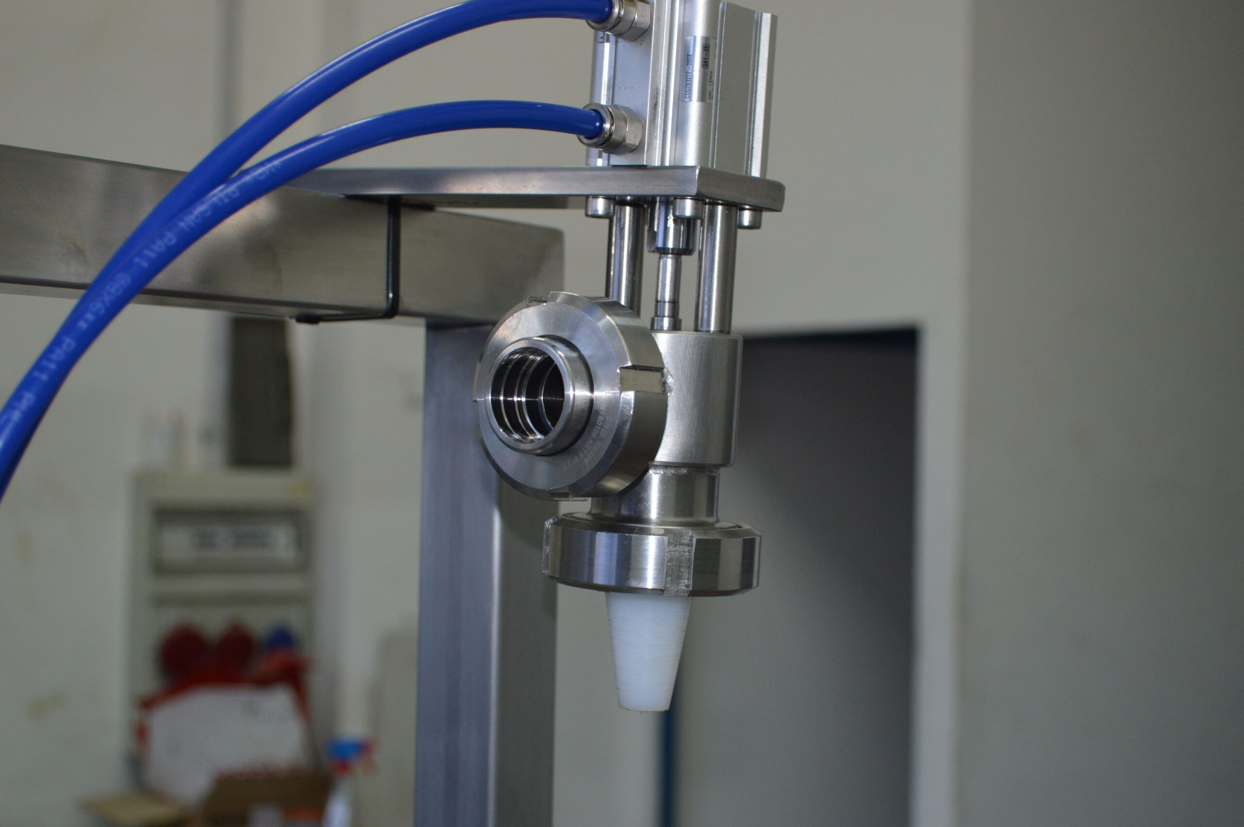 Jar Filler - Bench-top volumetric filler | Coveser